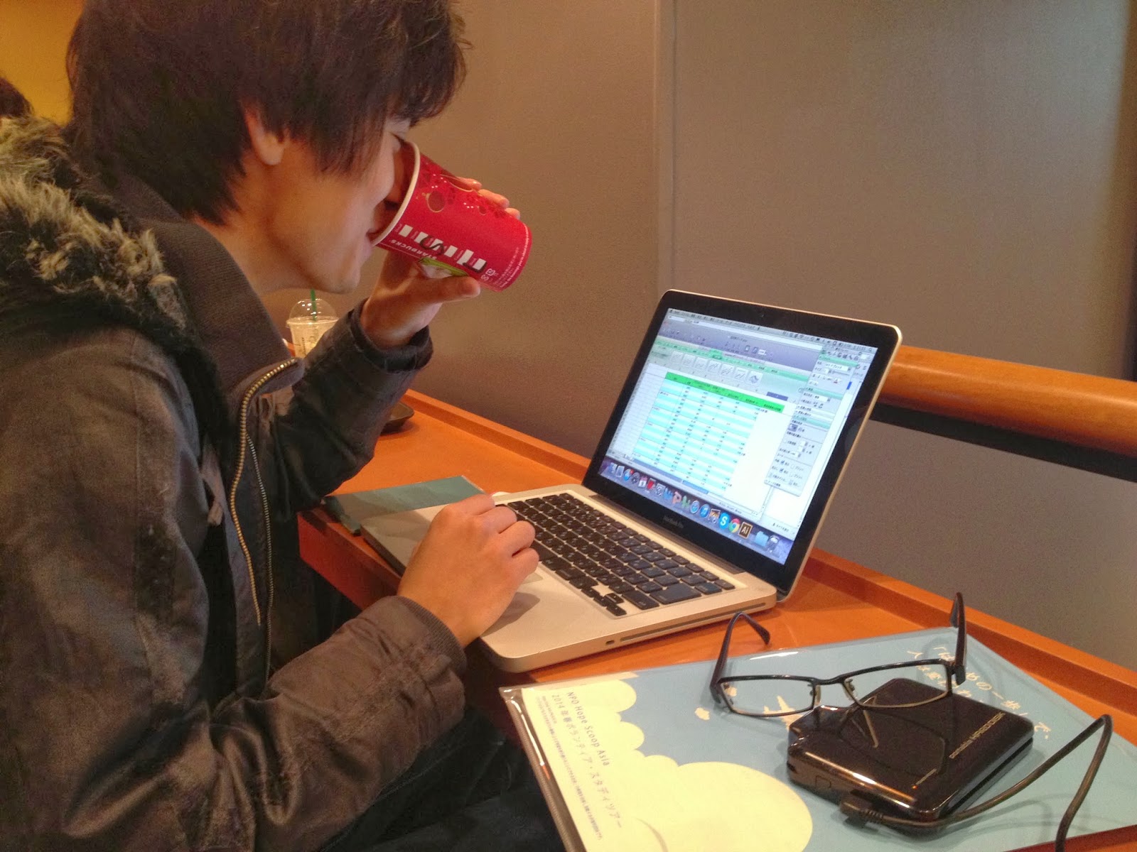 NPO Hope Scoop Asia - staff blog: 本日のオフィスアワー@高田馬場スタバ